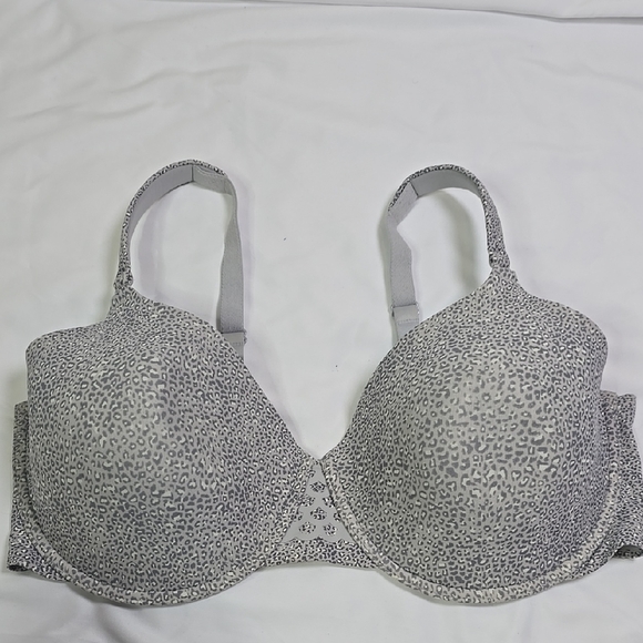 Olga | Intimates & Sleepwear | Olga Gray Fullcoverage Underwire Bra ...